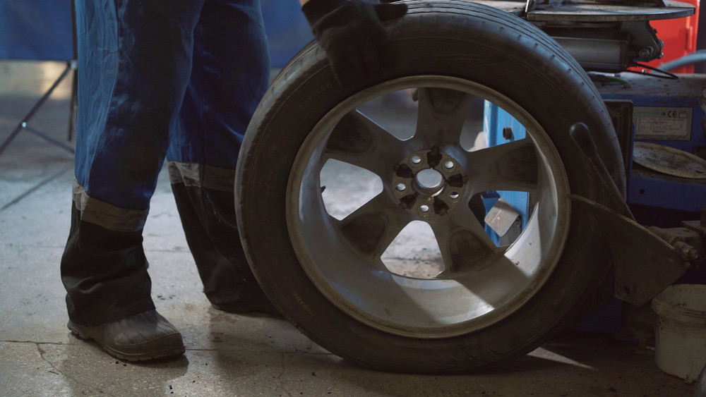 How to Choose the Right Alignment Services for Your Vehicle